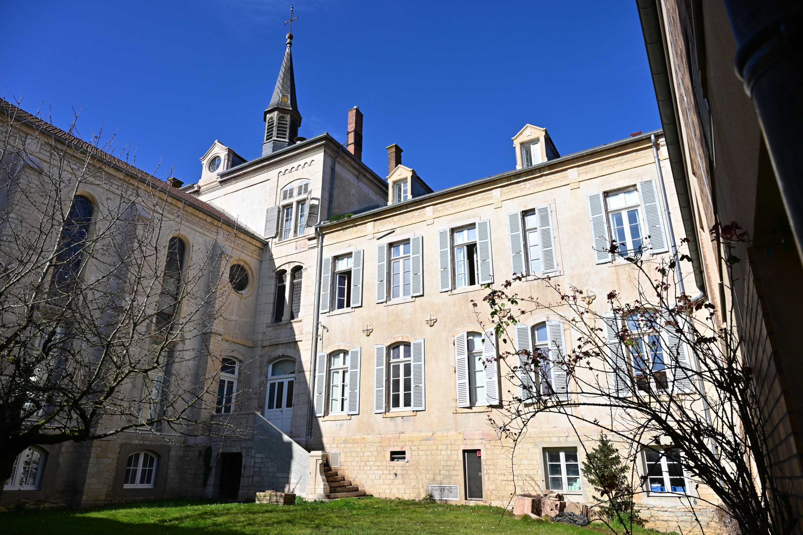 EHPAD Les Logis du Parc Moussier - Athée (21) - Itinova